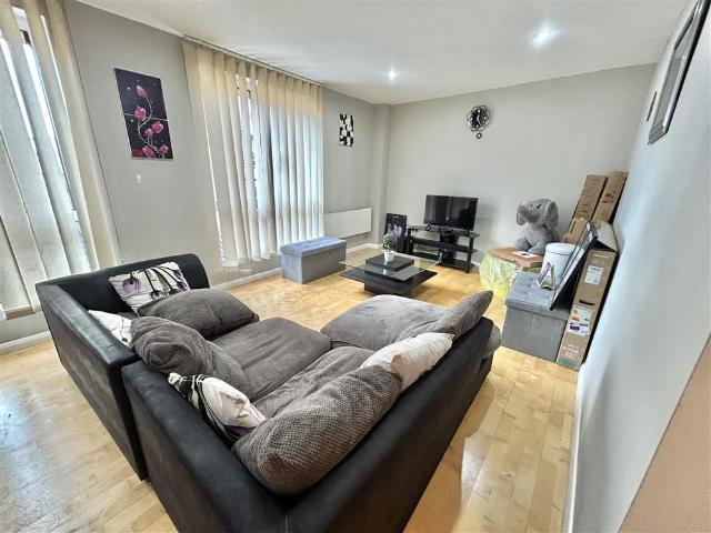 1 bedroom house to rent