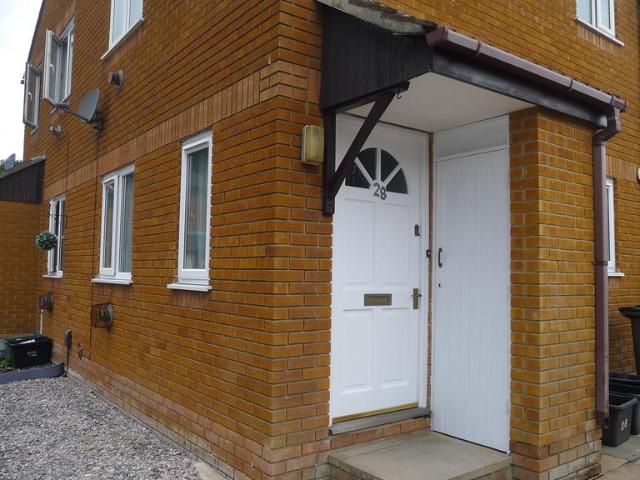 1 bedroom house to rent