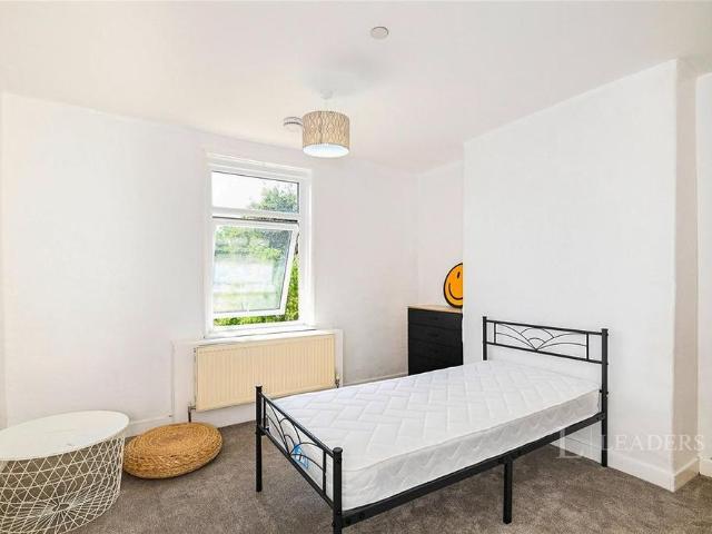 1 bedroom house to rent