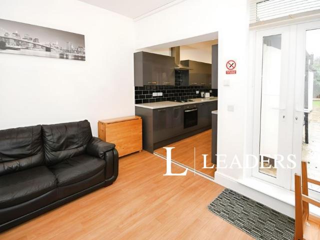 1 bedroom house to rent Boultham Avenue, Lincoln, LN5