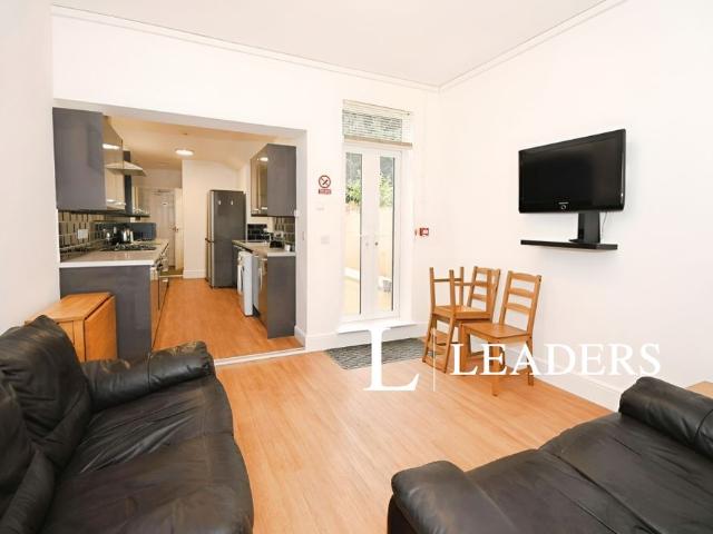 1 bedroom house to rent Boultham Avenue, Lincoln, LN5