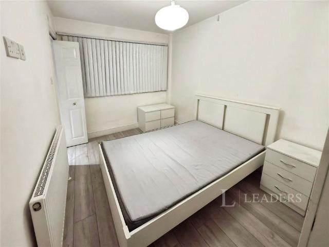 1 bedroom house to rent Falconers Road, Luton, Bedfordshire, LU2