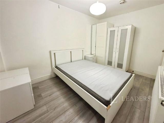 1 bedroom house to rent Falconers Road, Luton, Bedfordshire, LU2