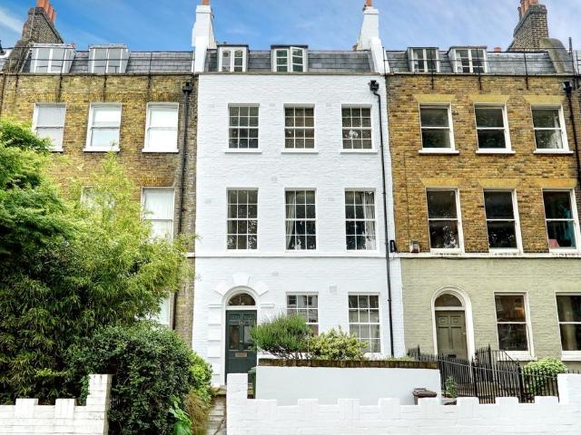 1 Bedroom House to Rent in, 147 Kennington Park Road, London, SE11