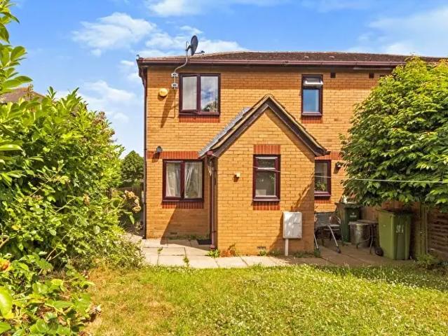 1 Bedroom House To Rent In Wimborne Crescent, Westcroft, Milton Keynes, MK4