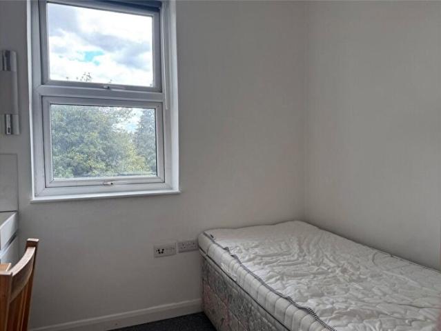 1 Bedroom House To Rent In Botley Road, Oxford, Oxfordshire, OX2