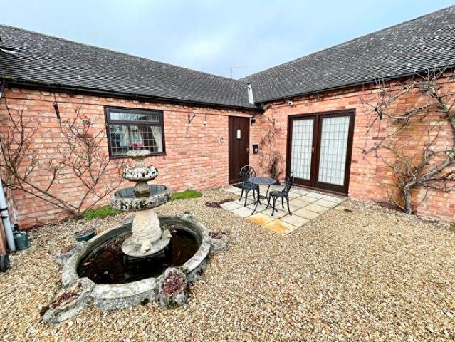 1 Bedroom House To Rent In Cadeby Lane, Cadeby, CV13