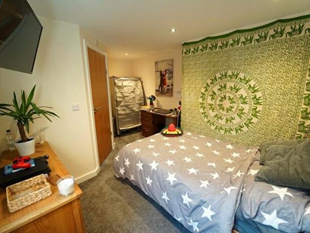 1 Bedroom House To Rent In Mansfield Road, Nottingham, Nottinghamshire, NG1