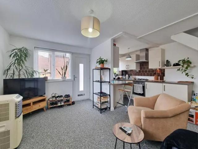1 Bedroom House To Rent In Polden Close, Loughborough, LE12