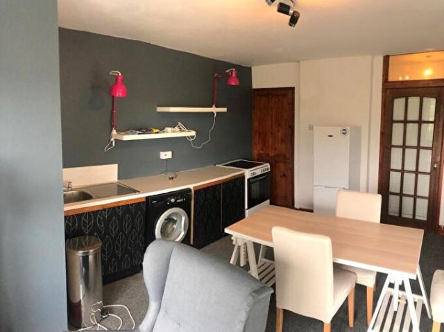 1 Bedroom House To Rent In Sketty Avenue, Swansea, West Glamorgan, SA2