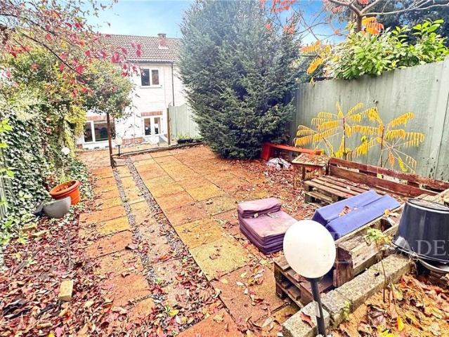 1 bedroom house to rent Russell Rise, Luton, Bedfordshire, LU1