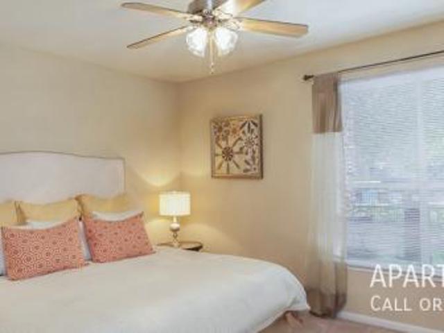 1 bedroom, Houston TX 77040 77324545