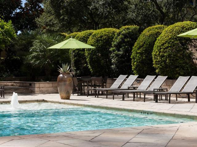 1 bedroom, Houston TX 77056 LS38898266