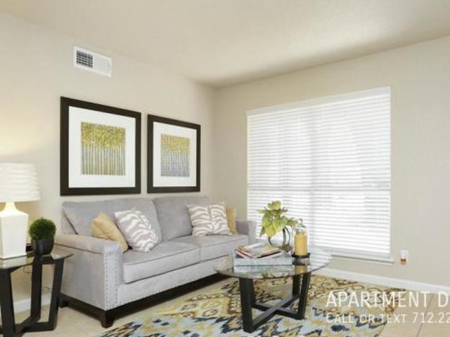 1 bedroom, Houston TX 77081 77326685