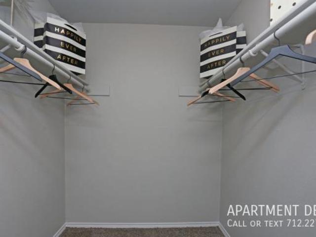 1 bedroom, Houston TX 77090 77326859