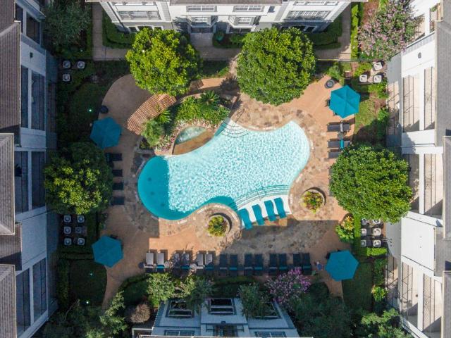 1 bedroom, Houston TX 77006 38784702
