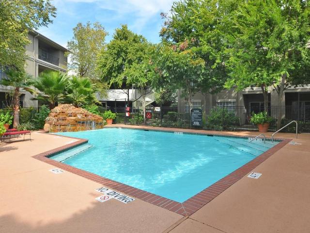 1 bedroom, Houston TX 77006 38819858