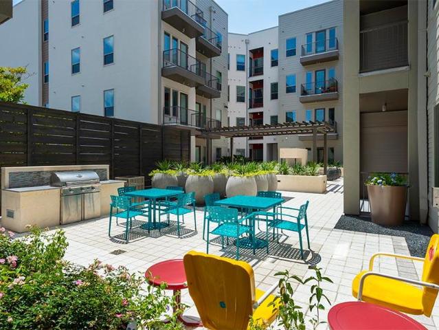 1 bedroom, Houston TX 77006 LS38818321