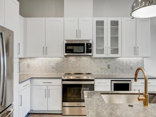 1 bedroom, Houston TX 77019 80311922