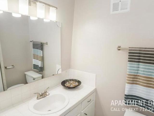1 bedroom, Houston TX 77024 77328593