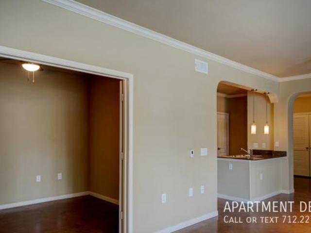 1 bedroom, Houston TX 77024 LS77321583