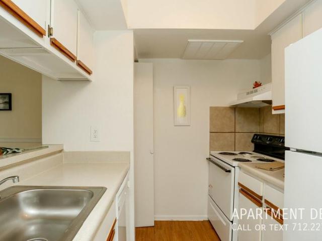 1 bedroom, Houston TX 77036 77329094