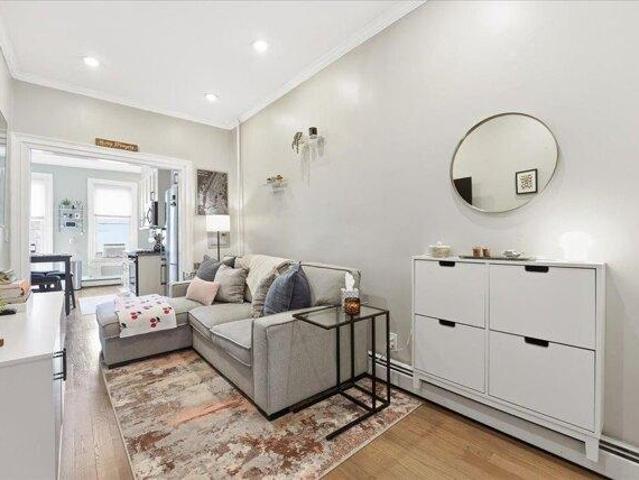 1 bedroom, Hoboken NJ 07030 101899300