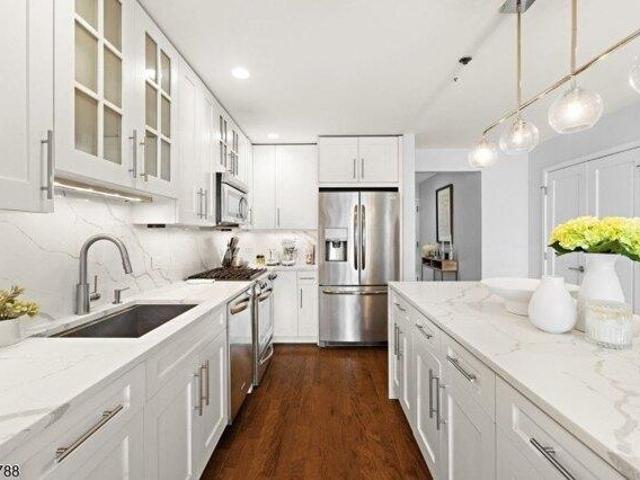 1 bedroom, Hoboken NJ 07030 104832915