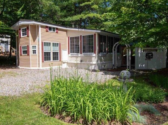 1 bedroom, Holderness NH 03245 104787772