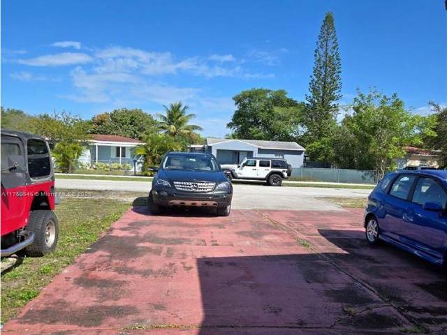 1 bedroom, Hollywood FL 33020 88460810