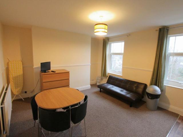 1 Bedroom Home – To Let