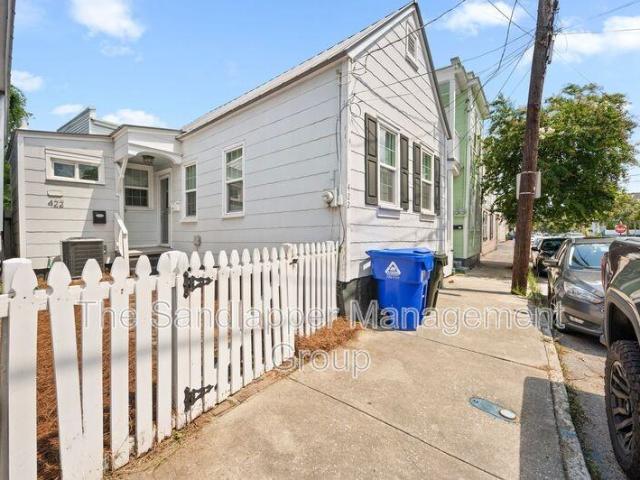 1 Bedroom Home for Rent at 422 Race St, Charleston, SC 29403 Westside
