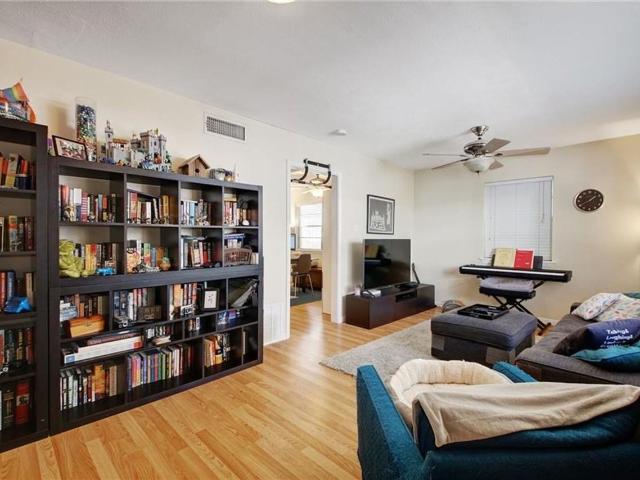 1 Bedroom Home for Rent at 4306 Avenue A #101, Austin, TX 78751 Hyde Park