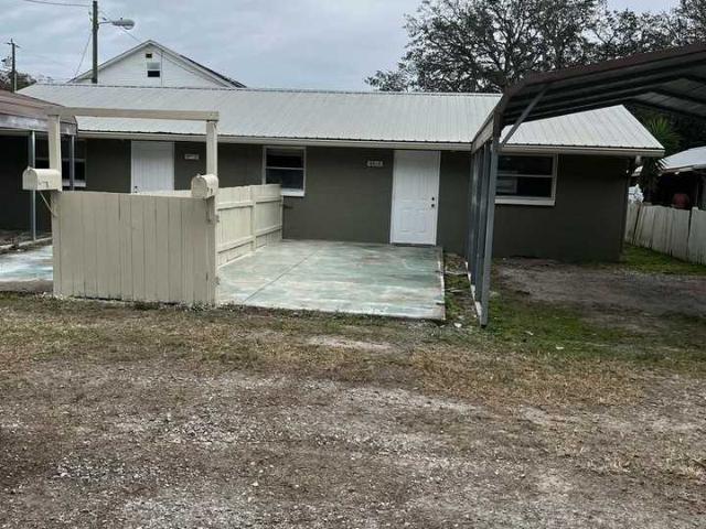 1 Bedroom Home for Rent at 4412 Plum St, Zephyrhills, FL 33542