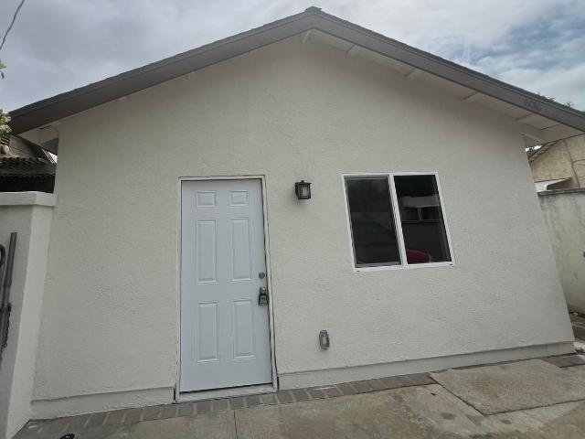 1 Bedroom Home for Rent at 5092 Jurupa Ave #B, Riverside, CA 92504 Grand
