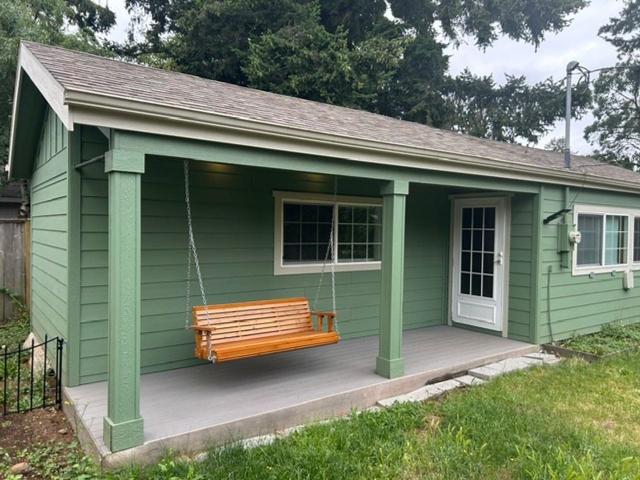 1 Bedroom Home for Rent at 5628 Se Rural St, Portland, OR 97206 Brentwood Darlington
