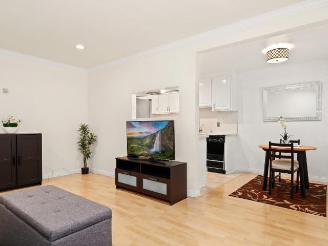 1 Bedroom Home for Rent at 660 S Glassell St, Orange, CA 92866