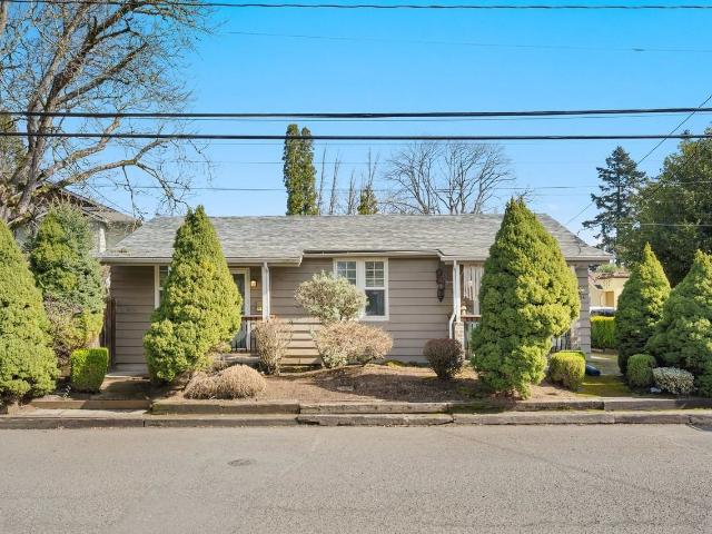1 Bedroom Home for Rent at 6832 Se 50th Ave, Portland, OR 97206 Brentwood Darlington