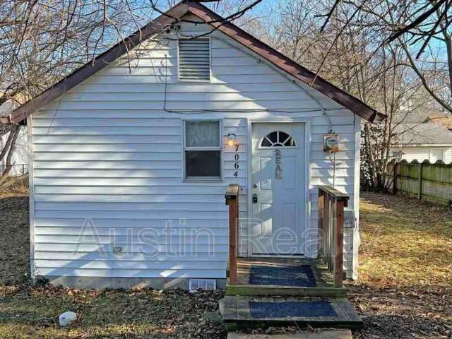 1 Bedroom Home for Rent at 7064 Mitchell Ave Rear #7064MITCHE, Richmond Heights, MO 63117 Richmond Heights