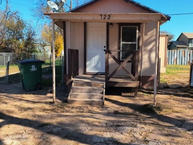 1 Bedroom Home for Rent at 722 S Hill St, San Angelo, TX 76903