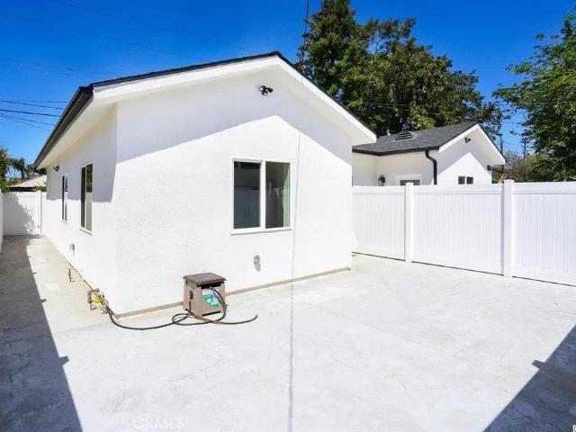 1 Bedroom Home for Rent at 7523 Milwood Ave, Los Angeles, CA 91303 Canoga Park