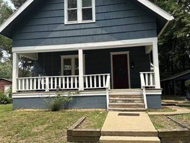 1 Bedroom Home for Rent at 806 Stoughton St, Urbana, IL 61801