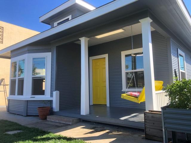 1 Bedroom Home for Rent at 819 S Tremont St, Oceanside, CA 92054 Downtown Oceanside