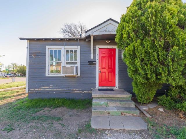 1 Bedroom Home for Rent at 821 S Travis St #2, Amarillo, TX 79101