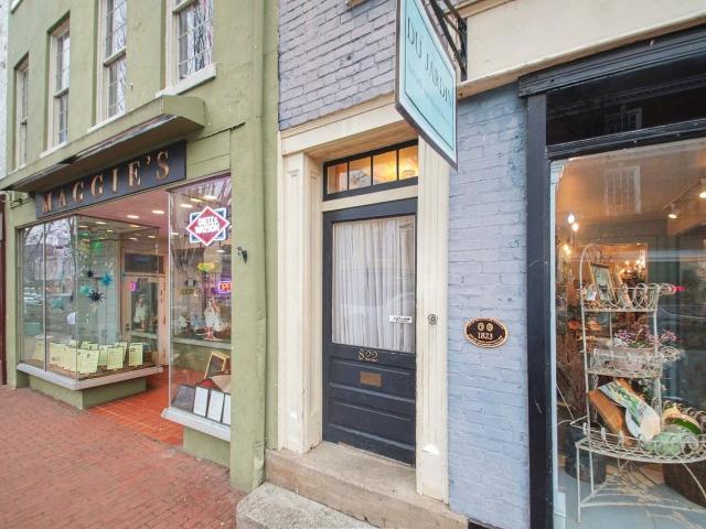 1 Bedroom Home for Rent at 822 Caroline St #4, Fredericksburg, VA 22401 Downtown Fredericksburg