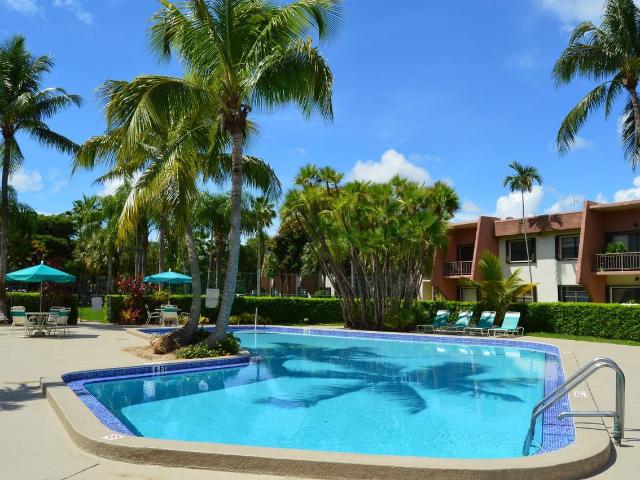 1 Bedroom Home for Rent at 8251 Sw 128th St #A, Pinecrest, FL 33156 Pinecrest