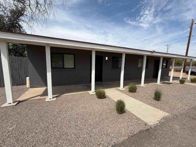 1 Bedroom Home for Rent at 1027 E Dunlap Ave #4, Phoenix, AZ 85020