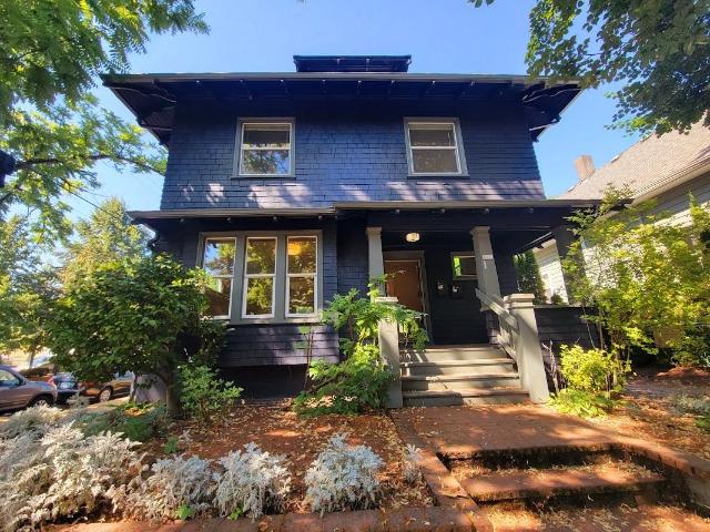 1 Bedroom Home for Rent at 103 Ne 29th Ave #3, Portland, OR 97232 Kerns