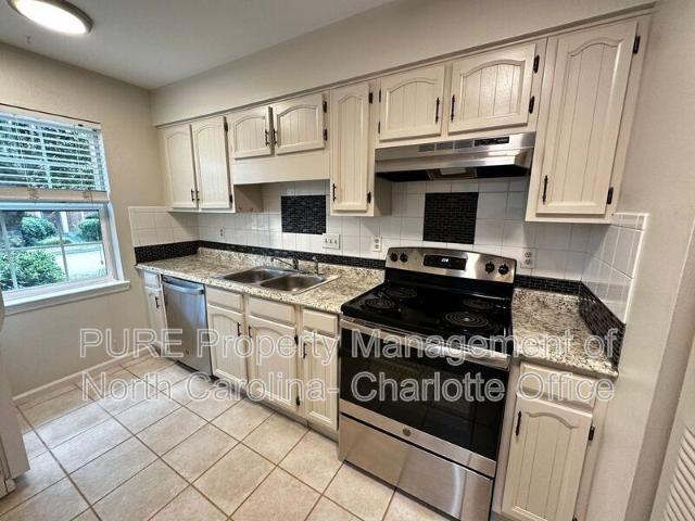 1 Bedroom Home for Rent at 11020 Hunter Trail Ln, Charlotte, NC 28226 Hwy 51 Park Road
