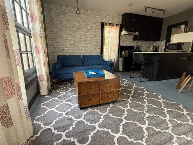1 Bedroom Home for Rent at 1229 1/2 S Owasso Ave, Tulsa, OK 74120
